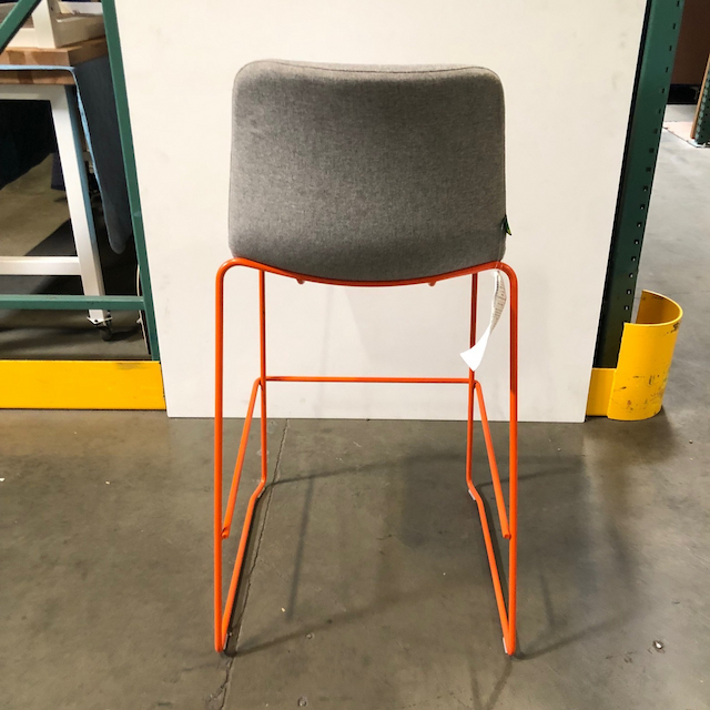 Naughtone by 'Viv' Barstool on Sled Base | Stool