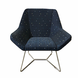 Keilhauer by 'Cahoots 9020 Relax' Chair on Sled Base | Lounge Chair