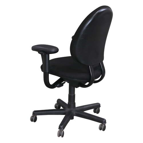 Steelcase by 'Criterion' High Back Task Chair | Task / Executive Chair
